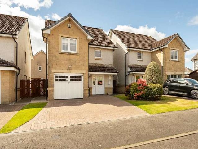 3 Bedroom Detached House