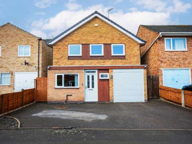 3 Bedroom Detached House