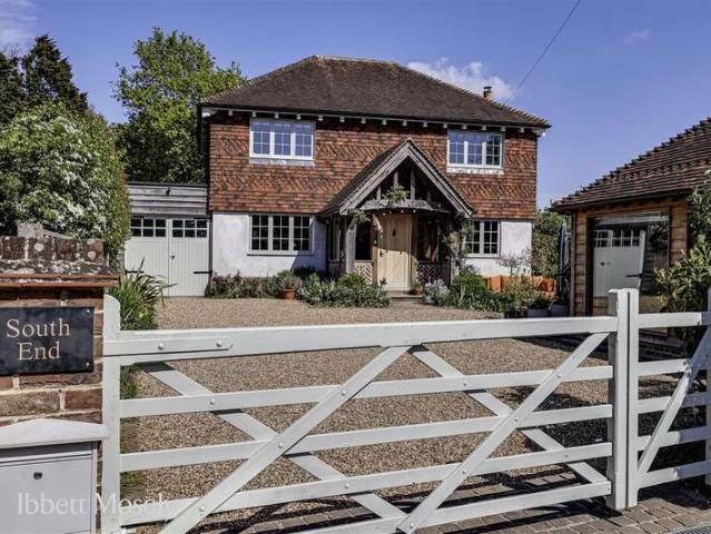 3 Bedroom Detached House