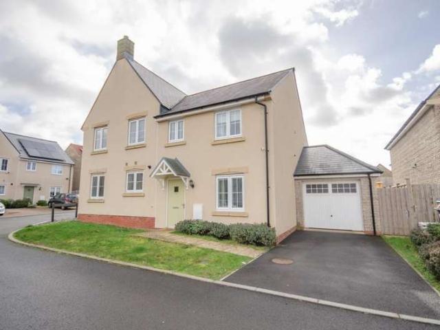 3 Bedroom Detached House