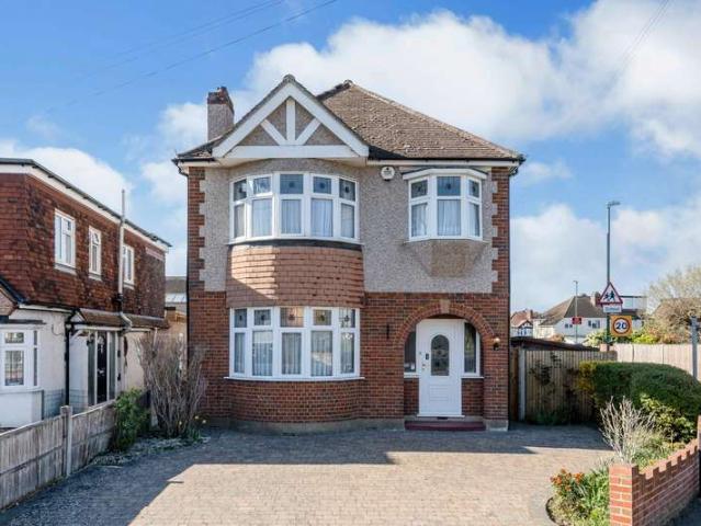 3 Bedroom Detached House