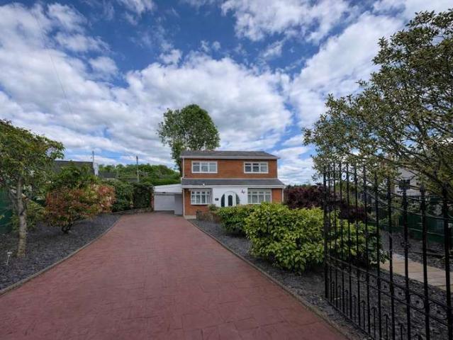 3 Bedroom Detached House