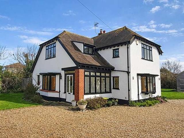 3 Bedroom Detached House