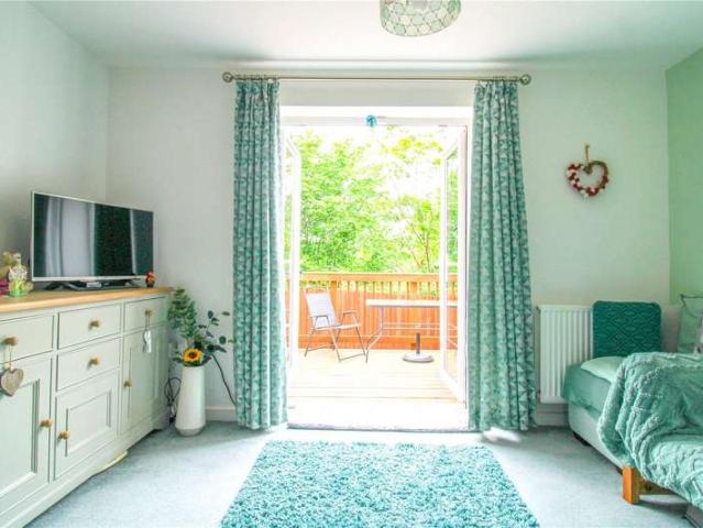 3 Bedroom Detached House