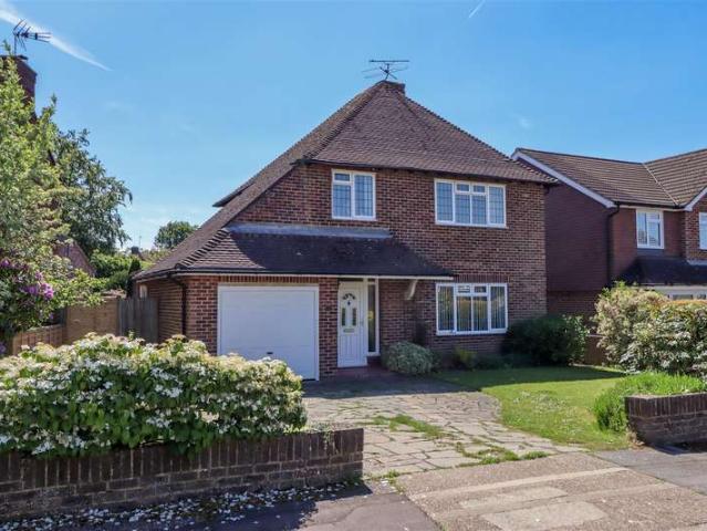 3 Bedroom Detached House