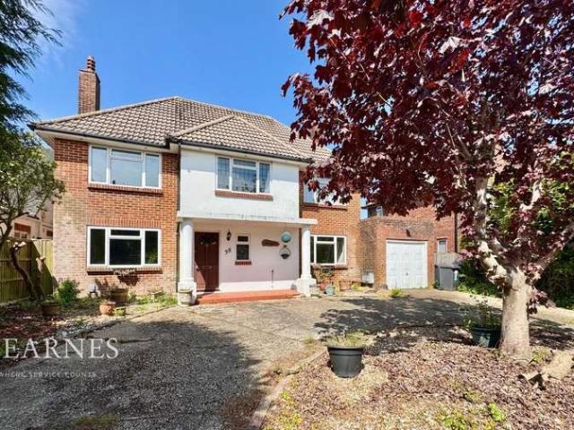 3 Bedroom Detached House