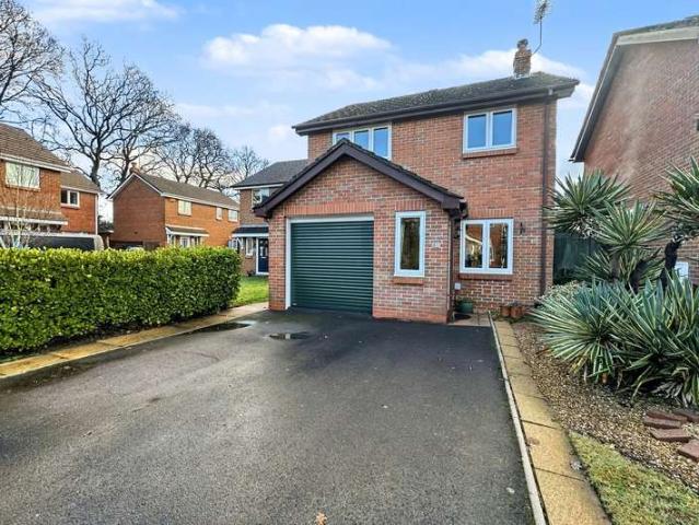 3 Bedroom Detached House
