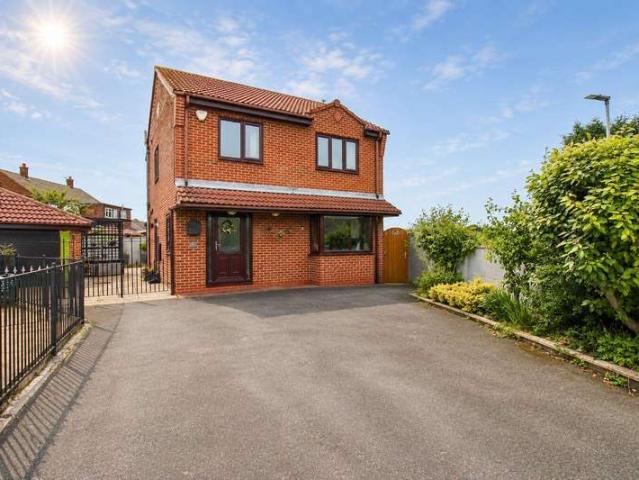3 Bedroom Detached House