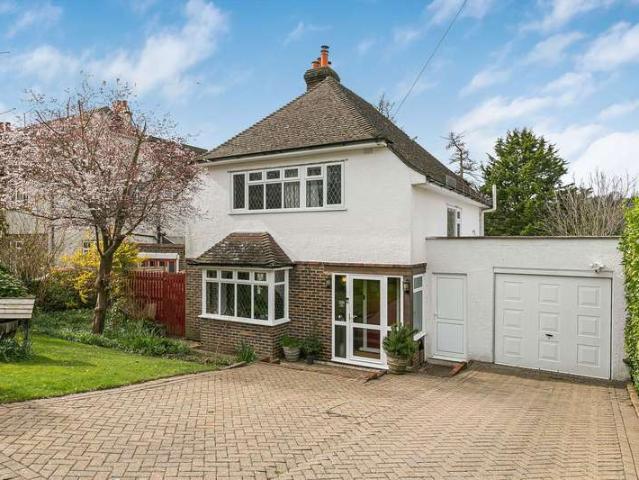 3 Bedroom Detached House