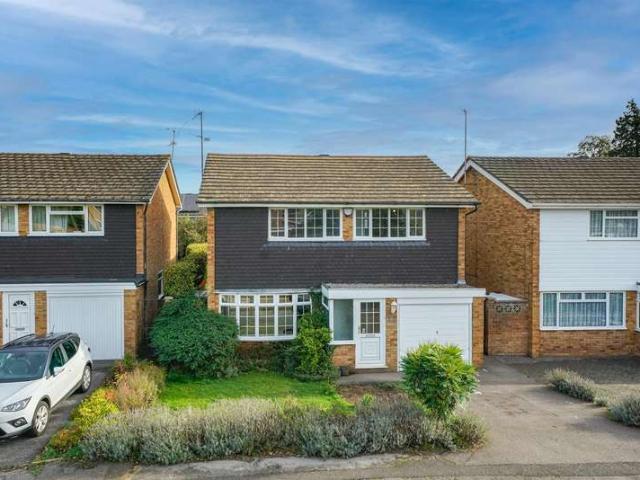 3 Bedroom Detached House
