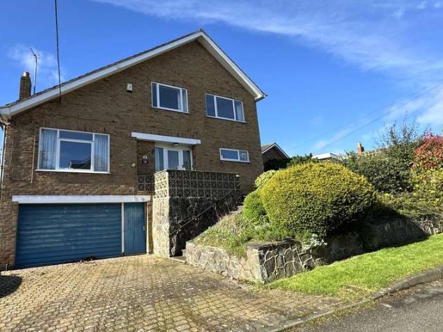 3 Bedroom Detached House