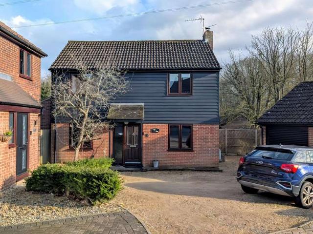 3 Bedroom Detached House