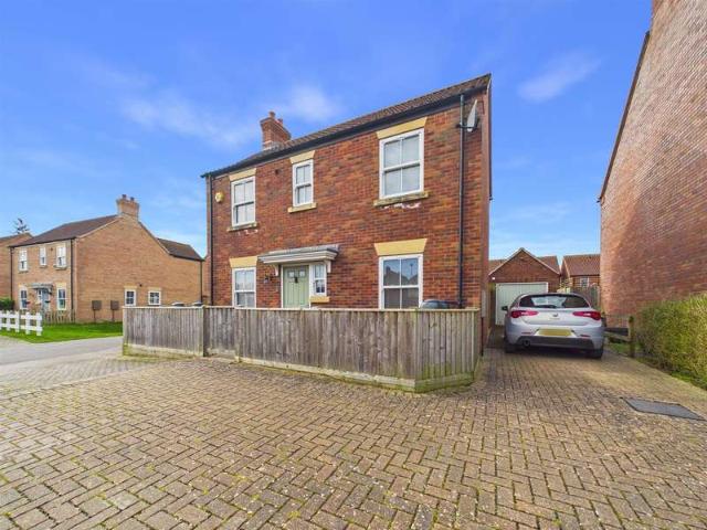 3 Bedroom Detached House