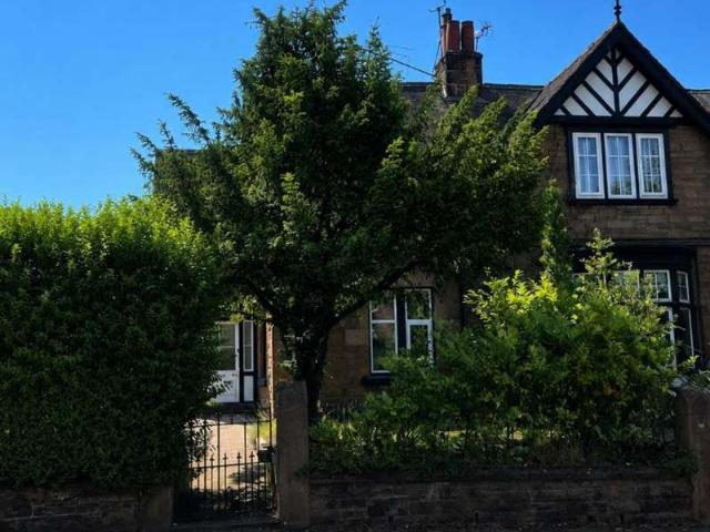 3 Bedroom Detached House