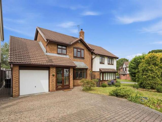 3 Bedroom Detached House