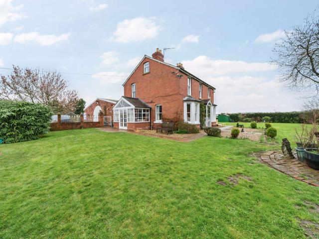 3 Bedroom Detached House