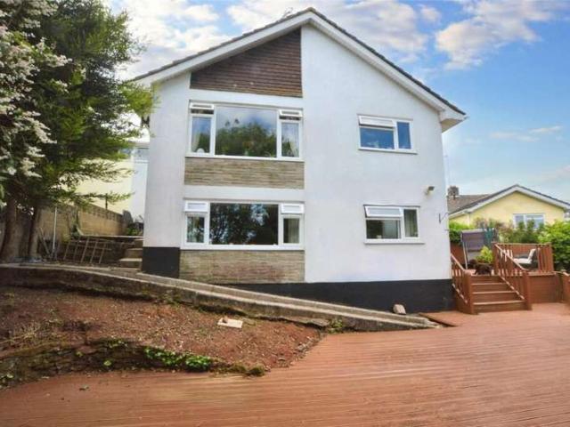 3 Bedroom Detached House