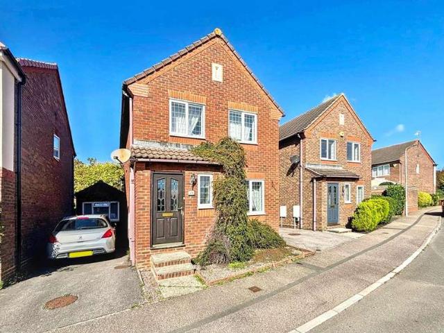 3 Bedroom Detached House