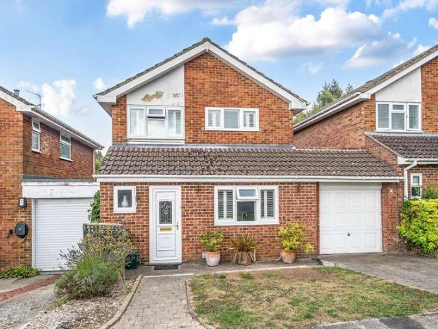 3 Bedroom Detached House