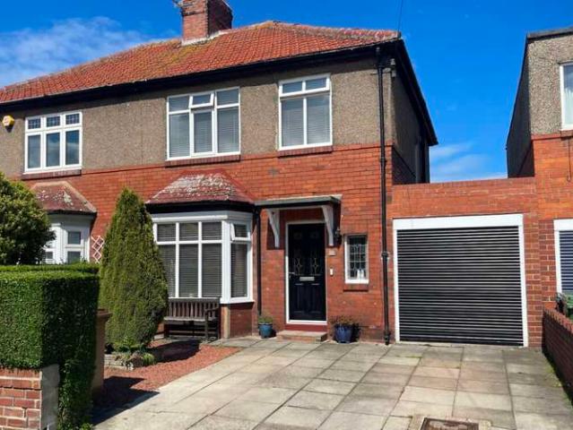 3 Bedroom Detached House