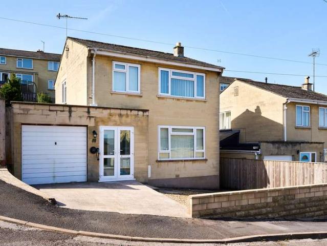 3 Bedroom Detached House