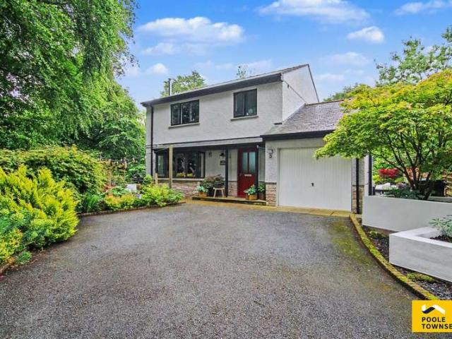 3 Bedroom Detached House