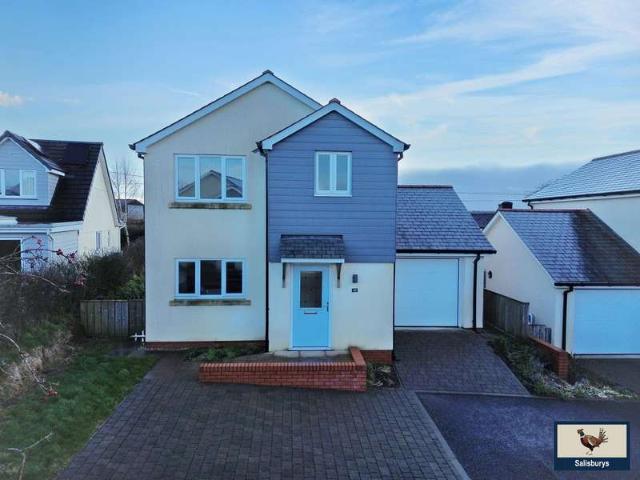 3 Bedroom Detached House
