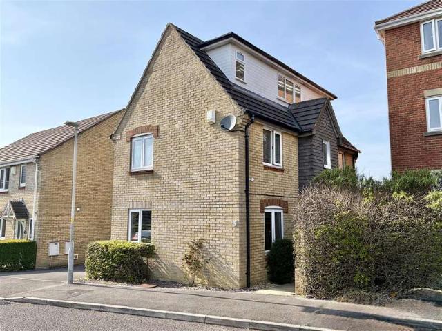 3 Bedroom Detached House