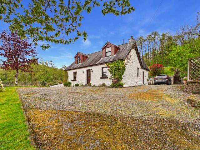 3 Bedroom Detached House