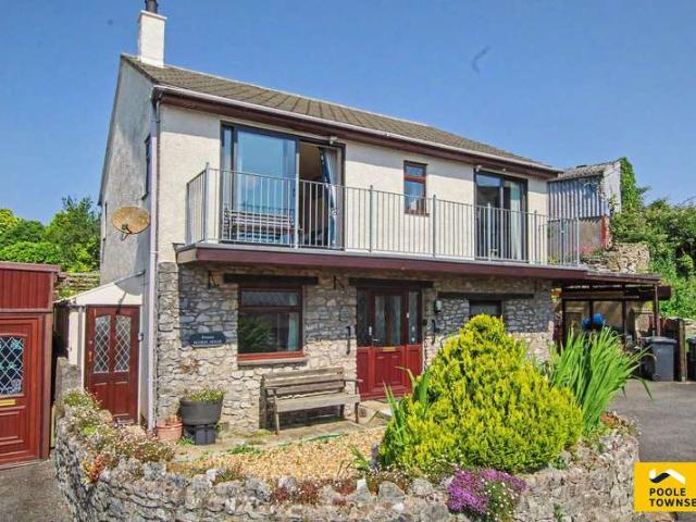 3 Bedroom Detached House