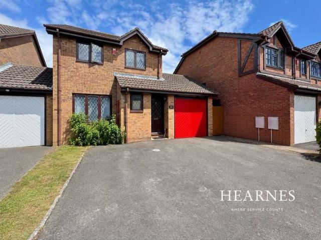 3 Bedroom Detached House