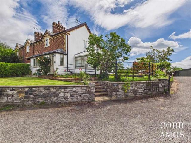 3 Bedroom Detached House