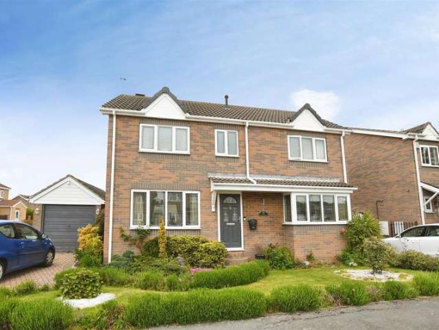 3 Bedroom Detached House