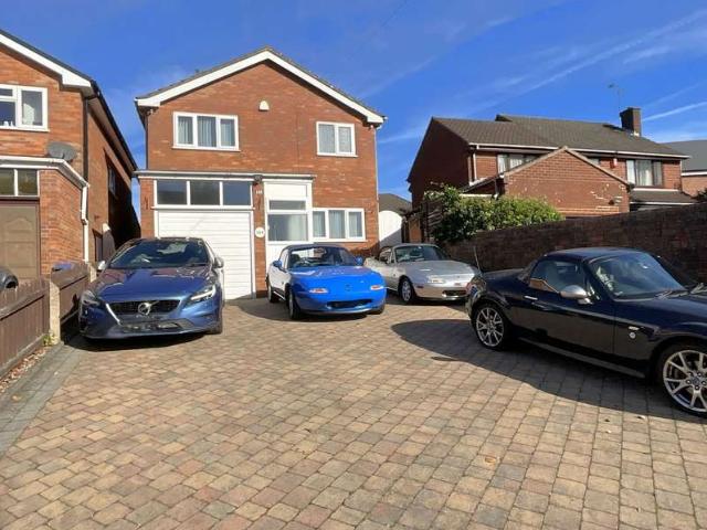 3 Bedroom Detached House