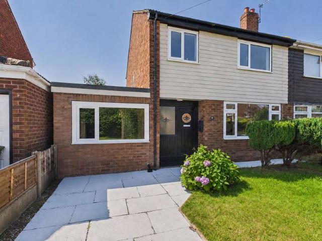 3 Bedroom Detached House