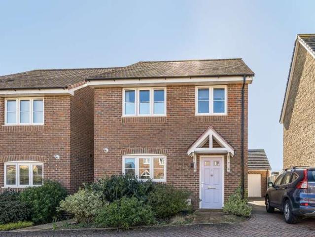 3 Bedroom Detached House