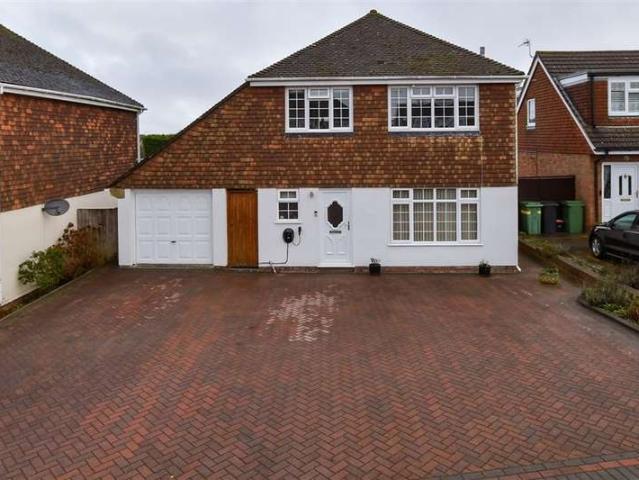 3 Bedroom Detached House