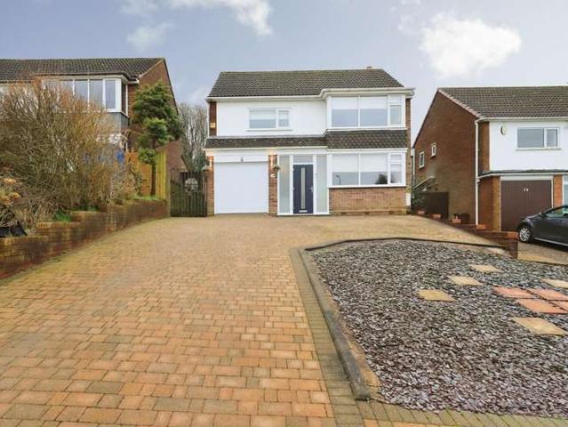 3 Bedroom Detached House