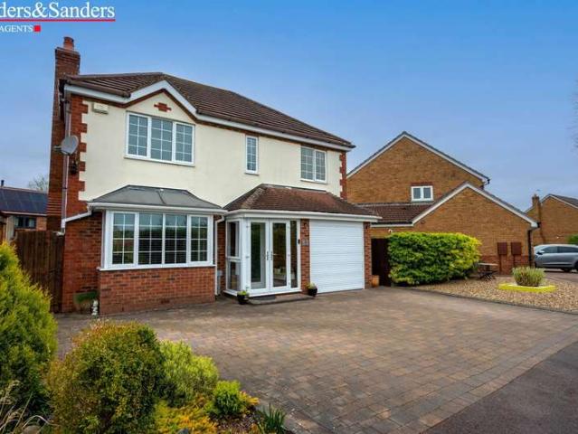 3 Bedroom Detached House
