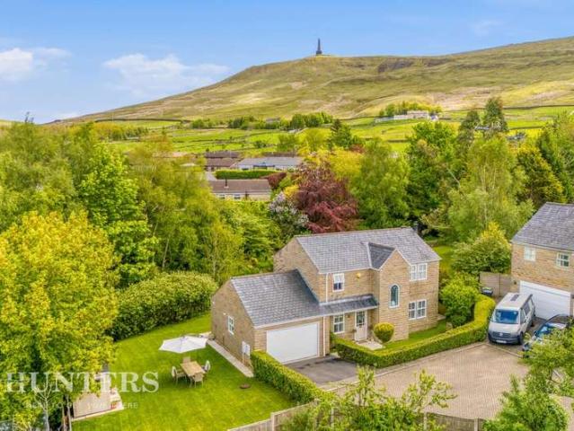 3 Bedroom Detached House