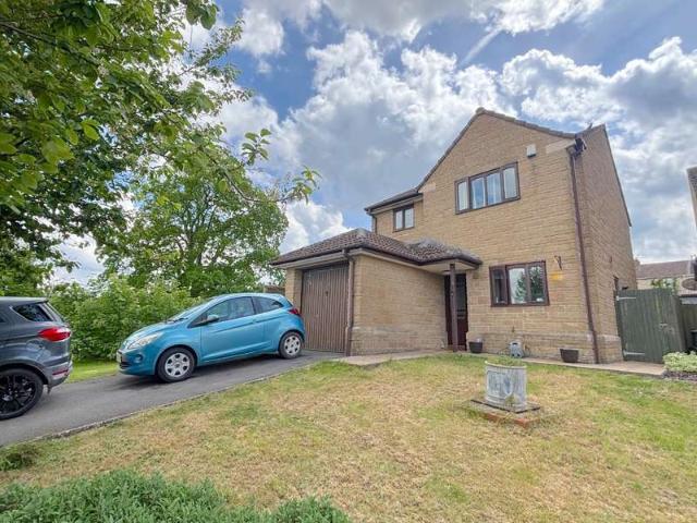 3 Bedroom Detached House