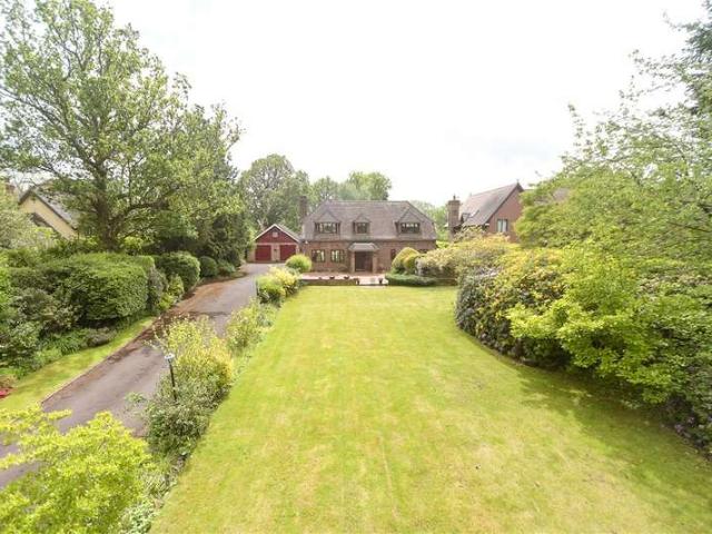 3 Bedroom Detached House