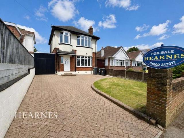 3 Bedroom Detached House