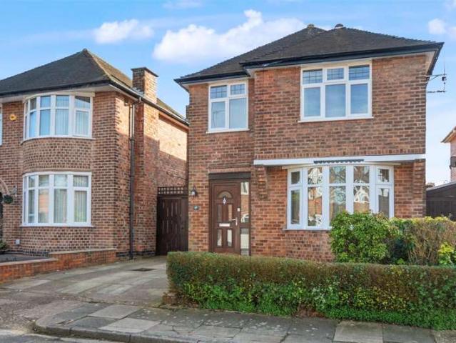 3 Bedroom Detached House