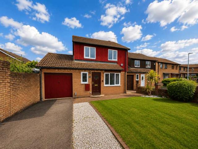 3 Bedroom Detached House
