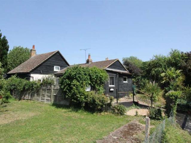 3 Bedroom Detached House