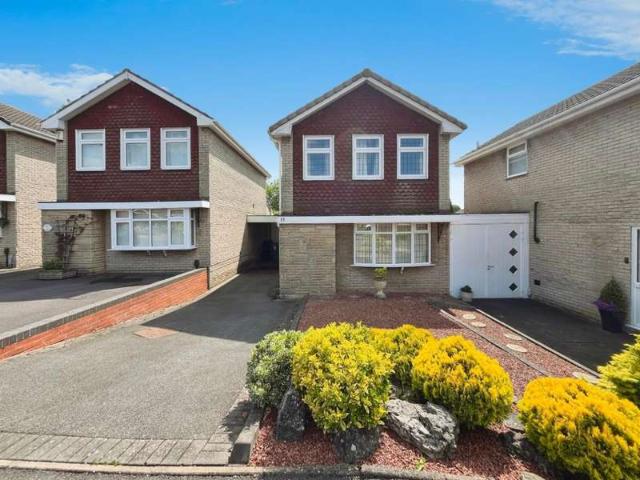 3 Bedroom Detached House