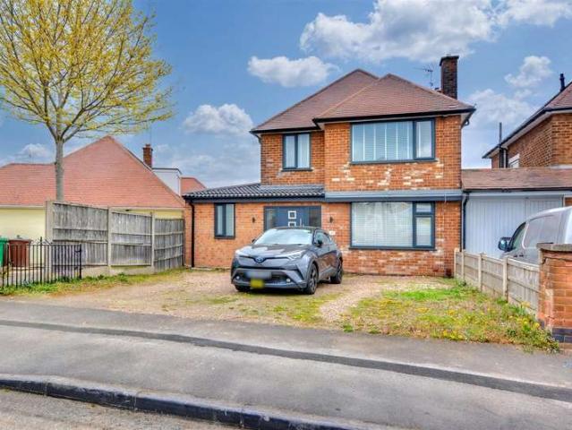 3 Bedroom Detached House