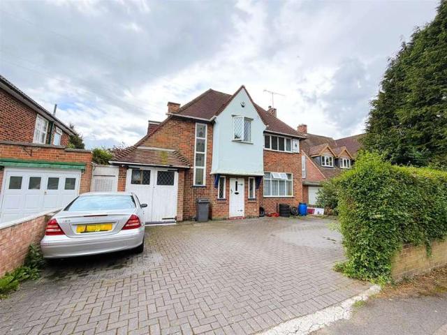 3 Bedroom Detached House