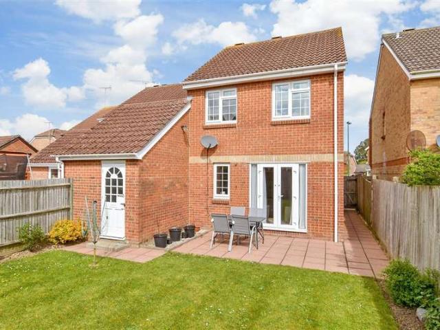 3 Bedroom Detached House